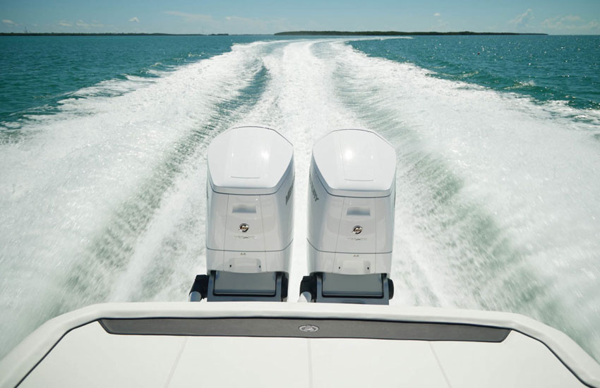 The Cobalt Outboard Series: The Ultimate Lifestyle on the Water ...